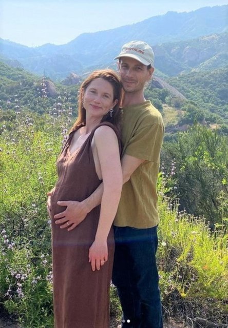 Harry Potter'ın yıldızı Bonnie Wright anne oldu - Magazin haberleri