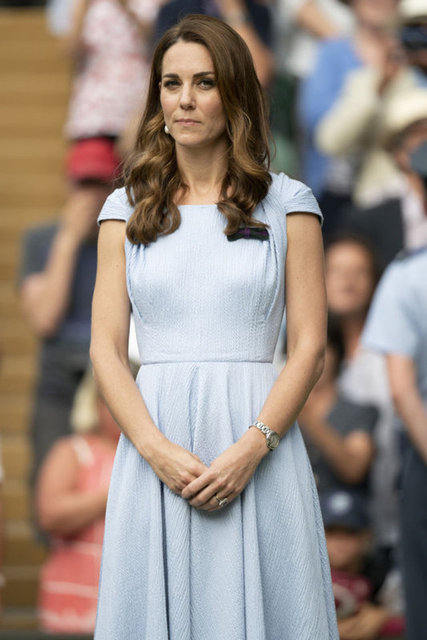 Kraliyet yazarı: Prenses Kate Middleton göründüğünden daha farklı