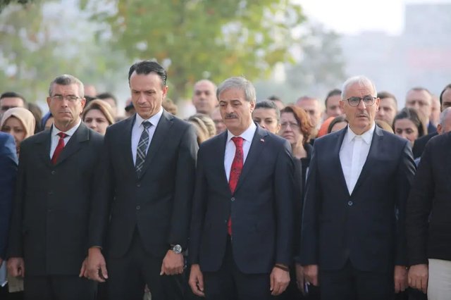 Sakarya Büyükşehir Belediye Başkanı adayı olan Yusuf Alemdar kimdir ... Sakarya Büyükşehir Belediye Başkanı adayı olan Yusuf Alemdar kimdir ...