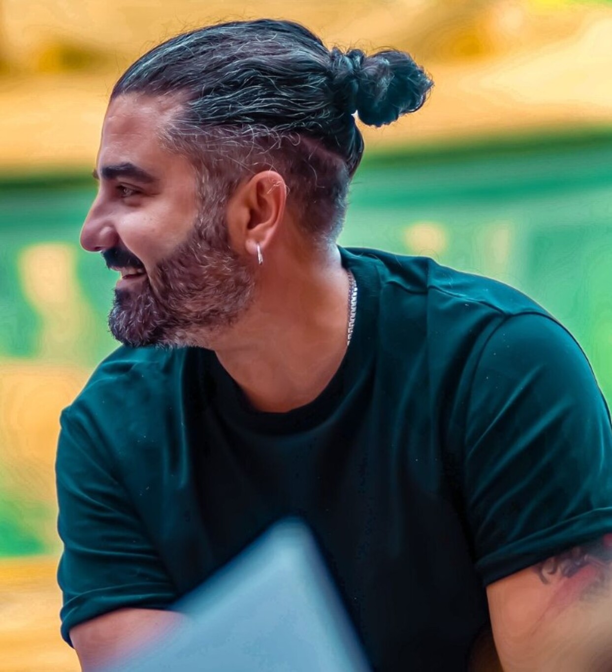 Ünlü oyuncu Efe Deprem motosiklet kazasında hayatını kaybetti ...