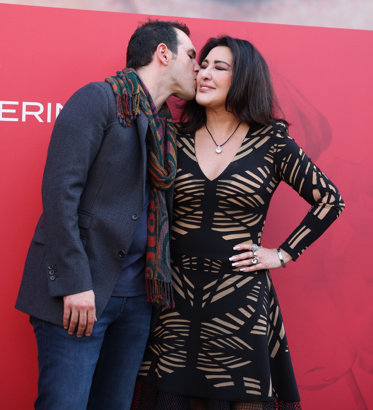 Nükhet Duru 70'inci yaşını kutladı: Ünlüler akın etti - Magazin haberleri