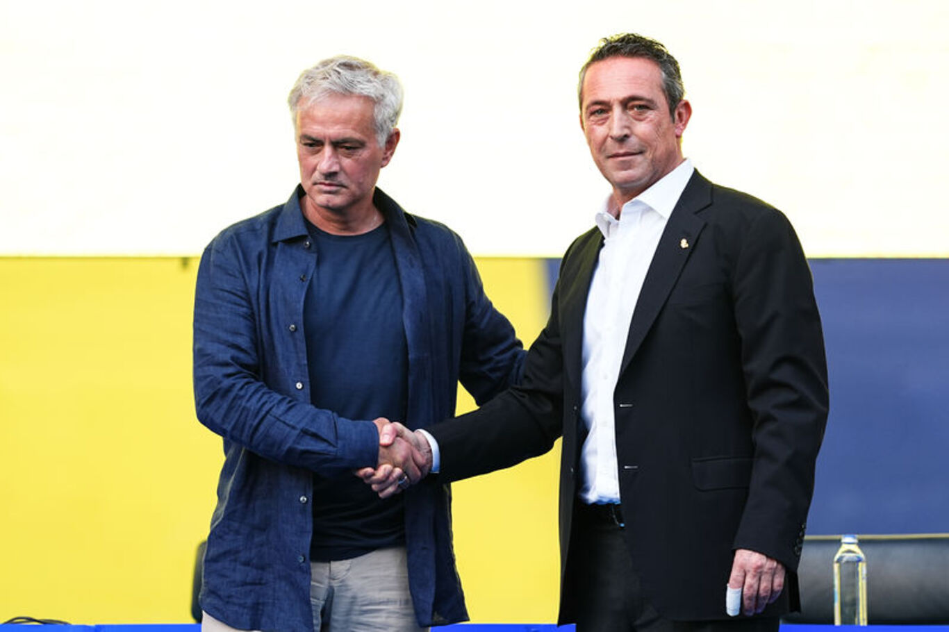 Jose Mourinho'nun imza töreni Avrupa'yı salladı! - Son dakika ...