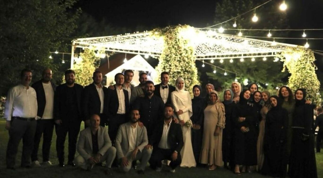 Reshad Strik'ten eşi Gamze Özçelik Strik'e: Yeni bir başlangıç ...