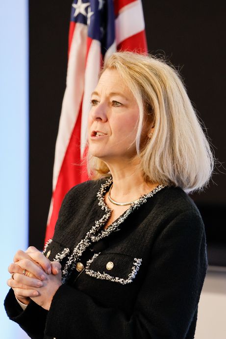 Boeing en zor günlerini nasıl atlatıyor?