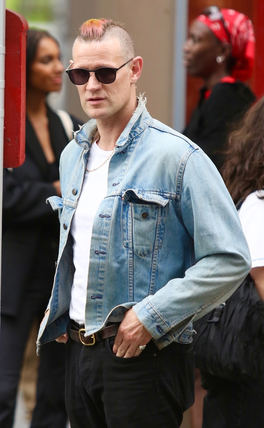 Matt Smith'in punk'çı saçı - Magazin haberleri