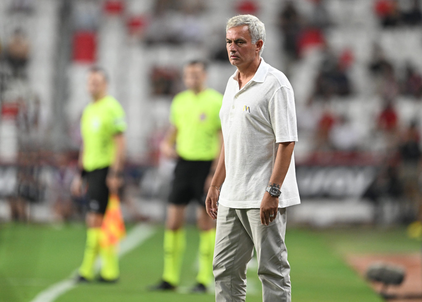 Jose Mourinho'nun istediği 2 yıldız ortaya çıktı! Mario Branco harekete ...