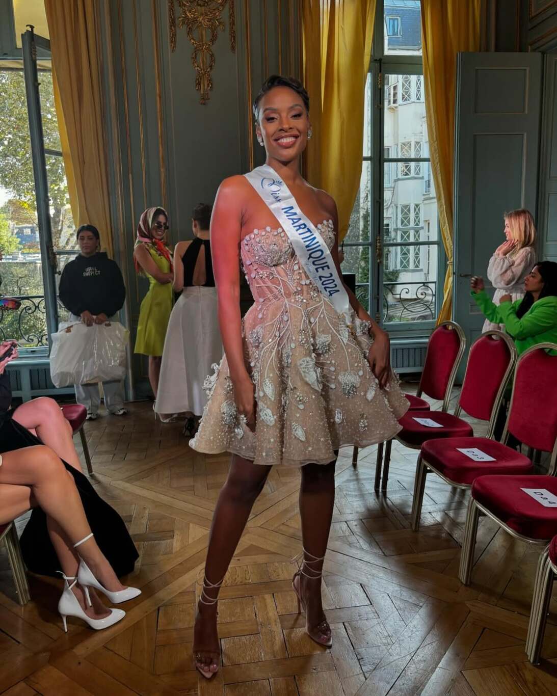 Angélique Angarni-Filipon, 34 yaşında Miss France 2024 seçildi ...