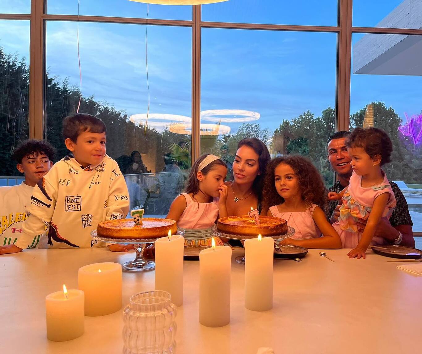 Cristiano Ronaldo ailesiyle Noel tatilinde: Eksi 20 derecede, eksi 2 ...