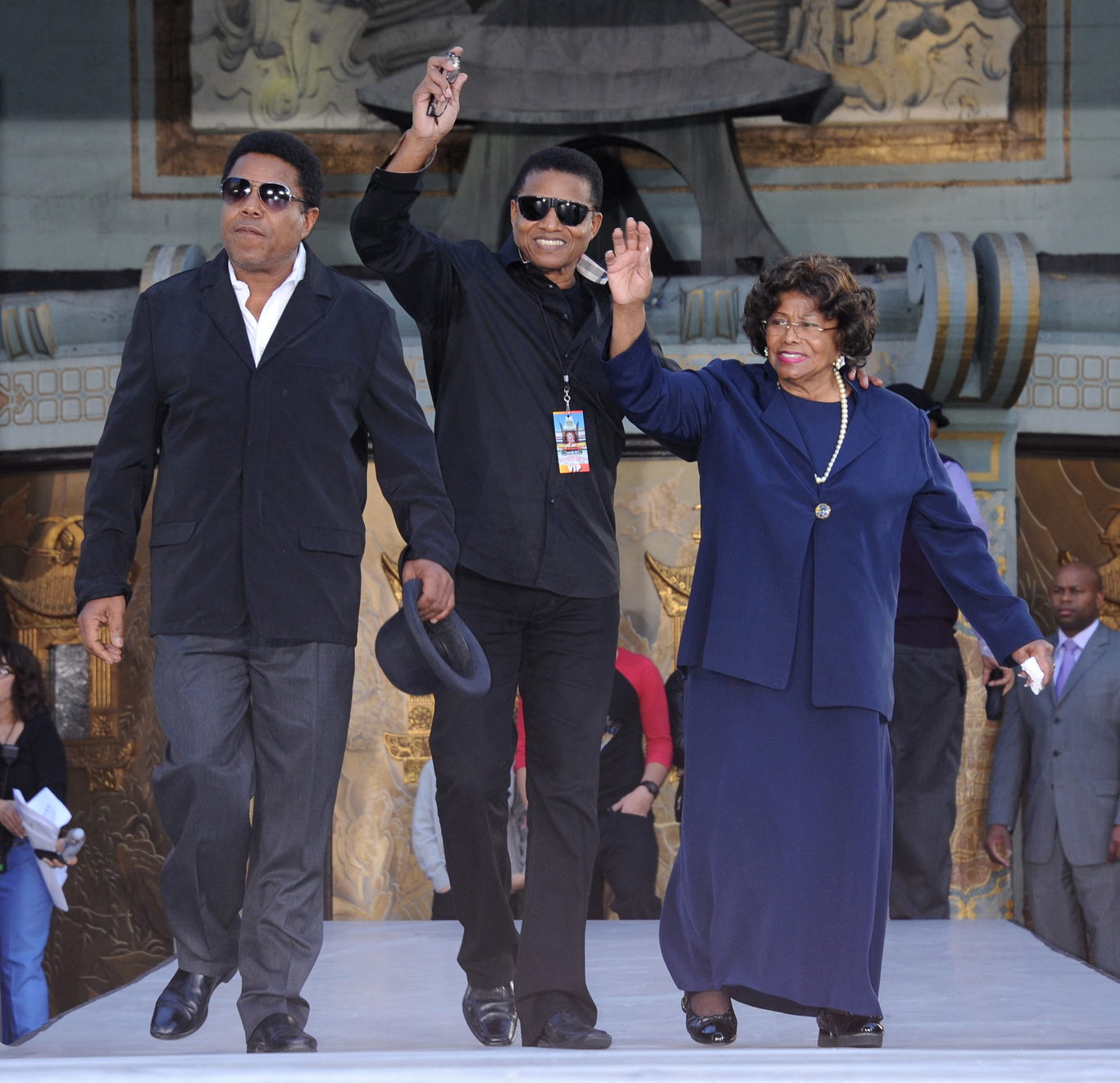 Michael Jackson'ın 94 yaşındaki annesi Katherine Jackson konserde