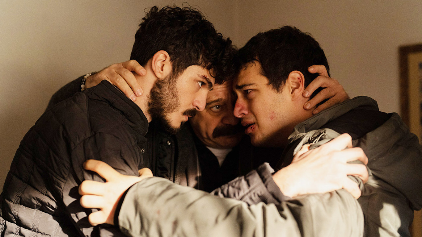 Sahipsizler yeni bölüm ne zaman? 8 Ocak 2025 Star TV yayın akışı ile Sahipsizler bu akşam var mı ...