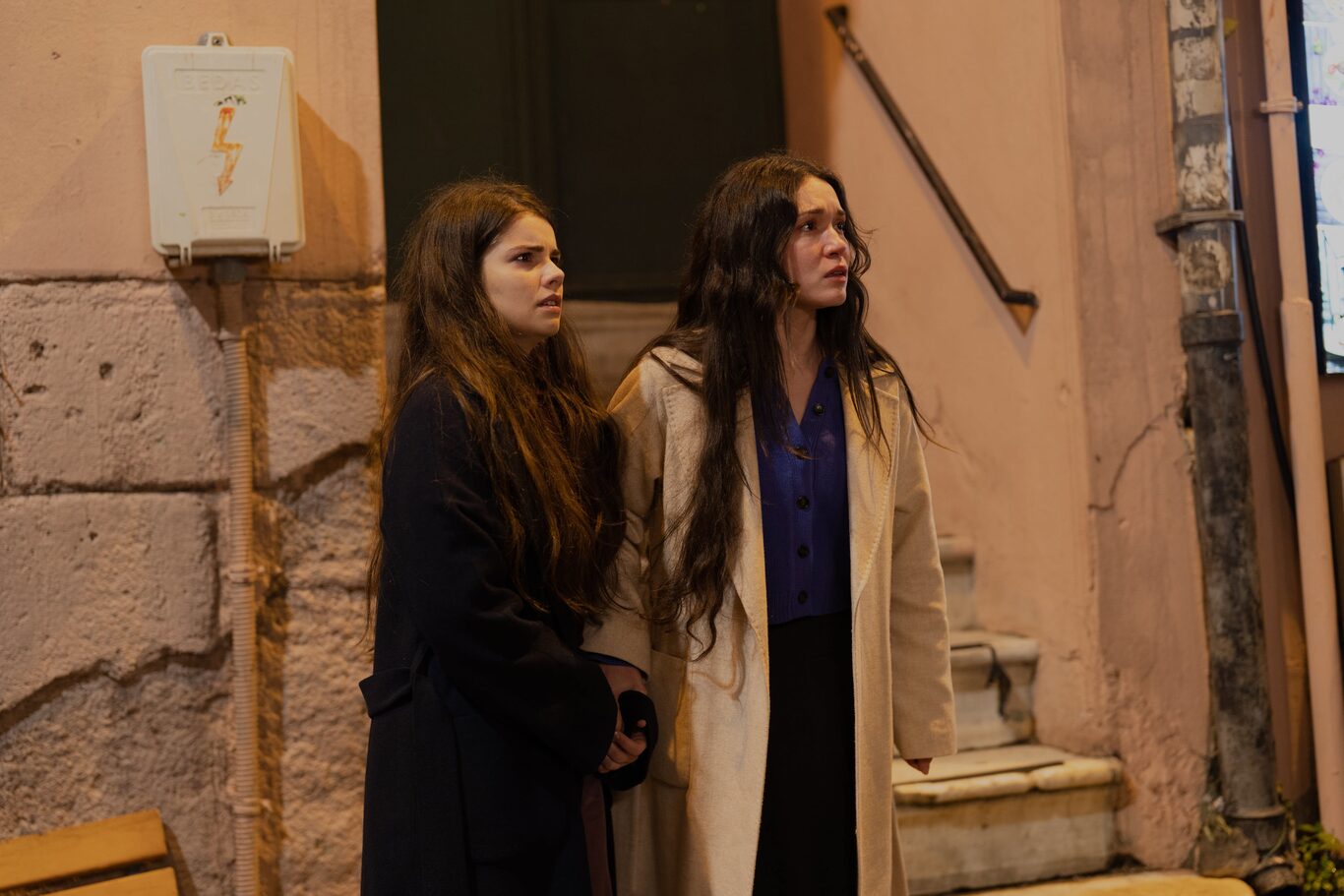 Sahipsizler yeni bölüm ne zaman? 8 Ocak 2025 Star TV yayın akışı ile Sahipsizler bu akşam var mı ...