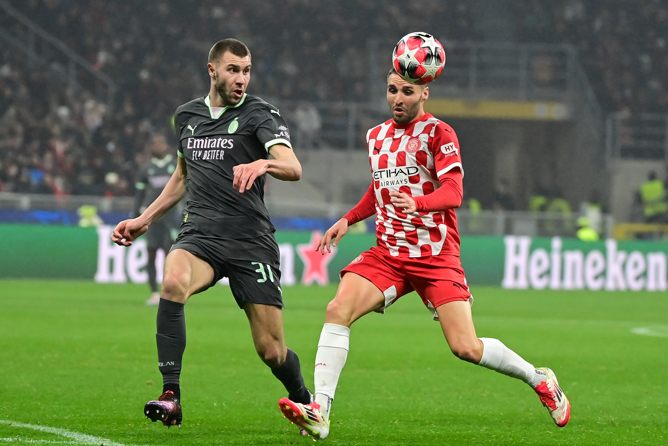 Milan'dan Pavlovic açıklaması! Galatasaray'ın listesindeydi ...
