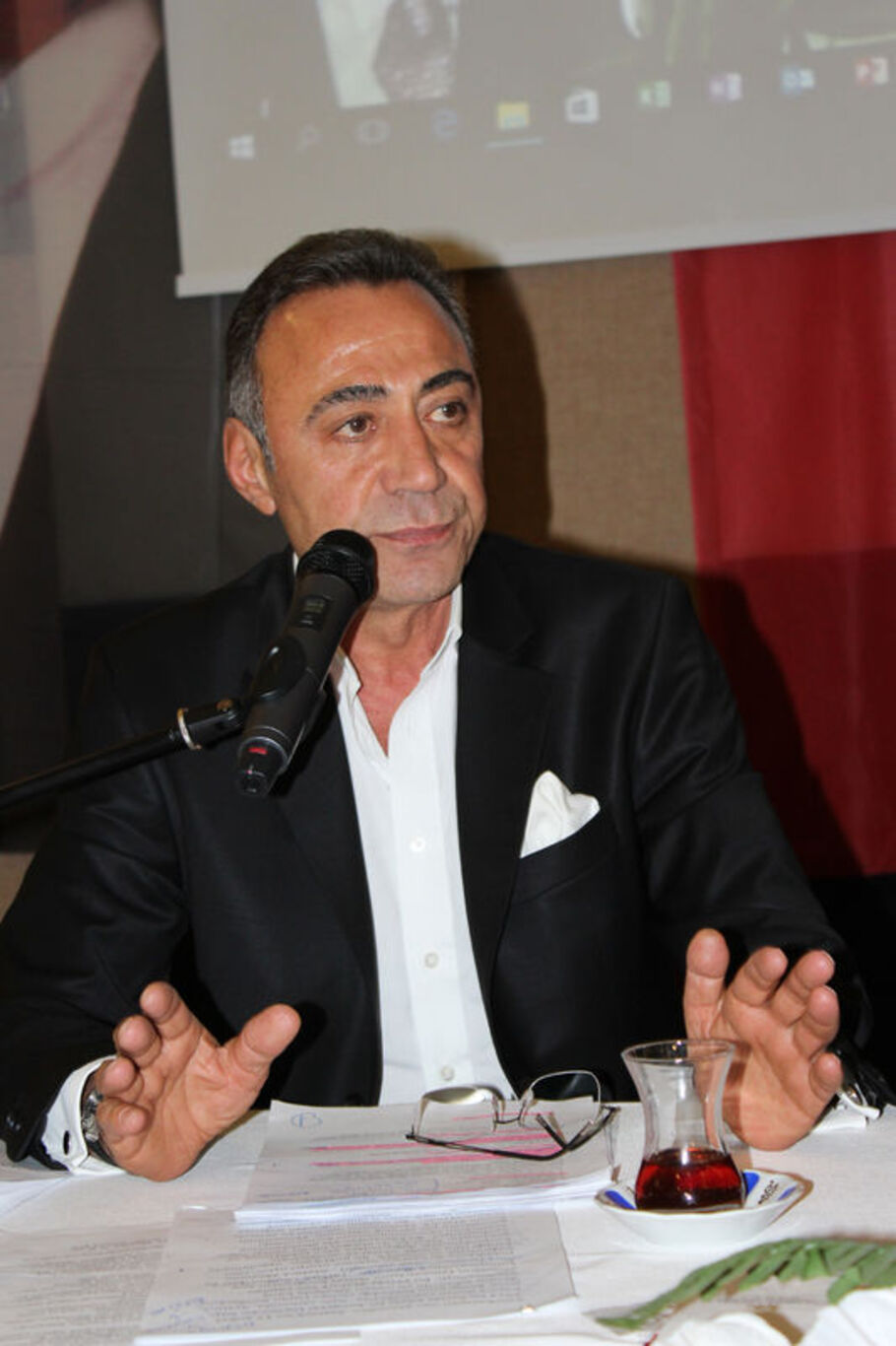 Berhan Şimşek kimdir, nerelidir, kaç yaşındadır? Berhan Şimşek hayatı ...