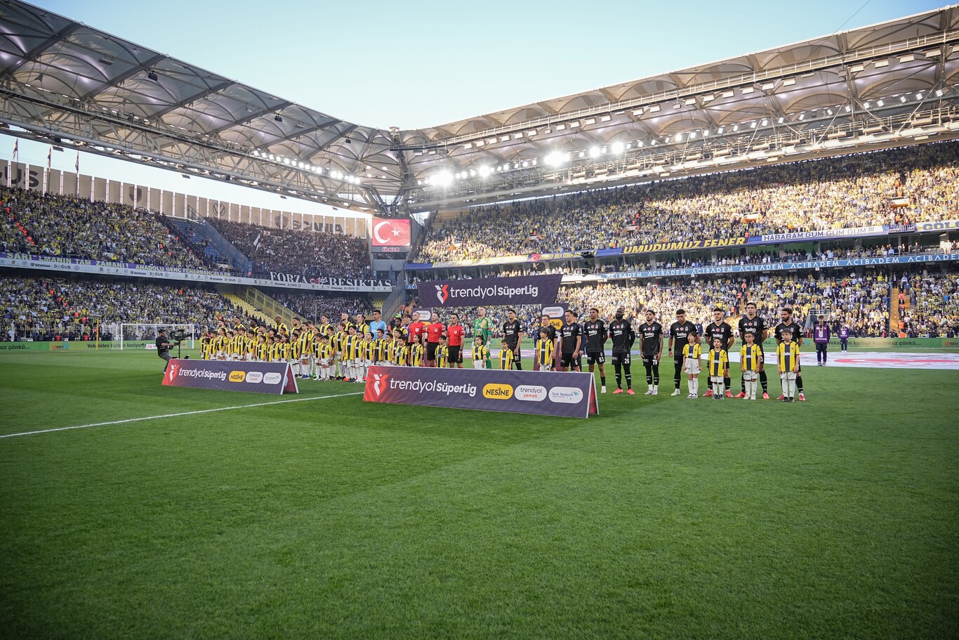 Fenerbahçe haberleri - Şampiyonluk Kadıköy'de kaçtı - FB kalan maçlar ...