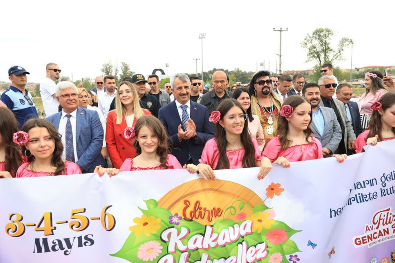 Geleneksel "Kakava ateşi" yakıldı | Son dakika haberleri