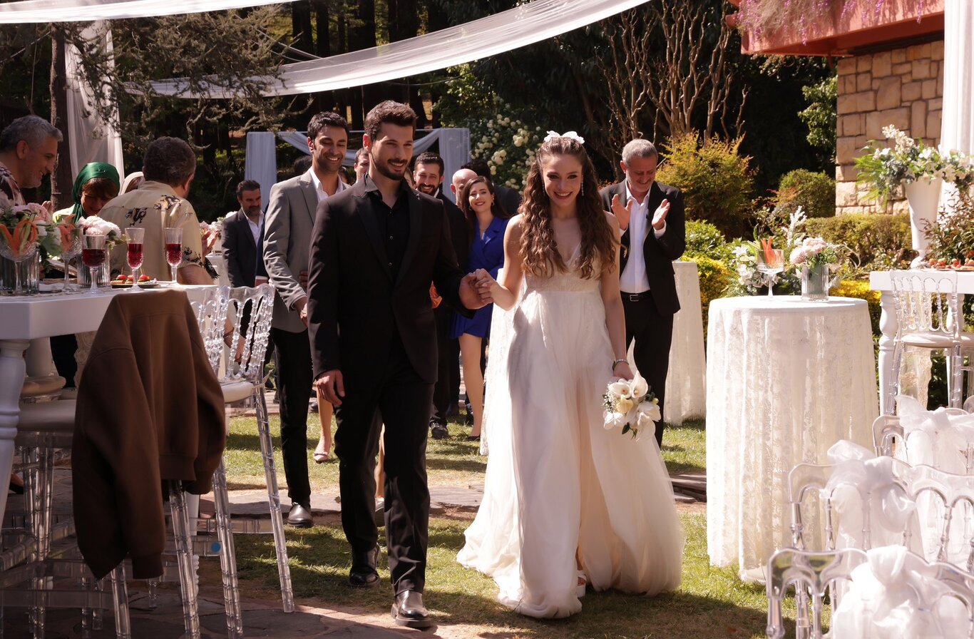 Hudutsuz Sevda final mi, sezon finali mi yapıyor? Now TV dizisi ...