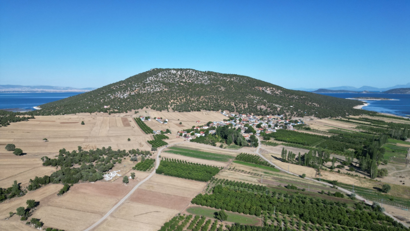 Türkiye'nin yerleşim yeri bulunan tek göl adası: Mada