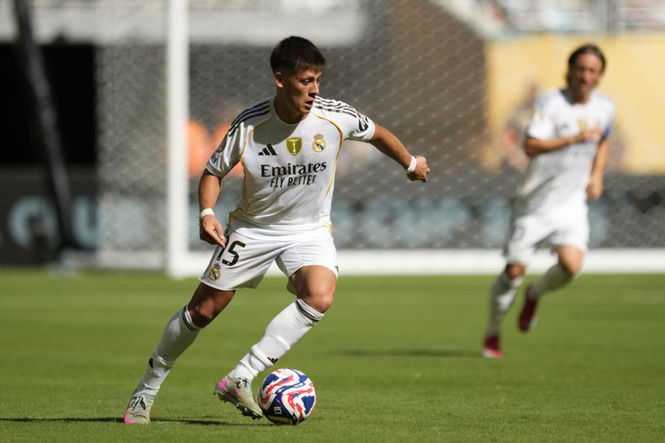 Real Madrid'in yeni 10'u: Arda Güler! - Futbol Haberleri