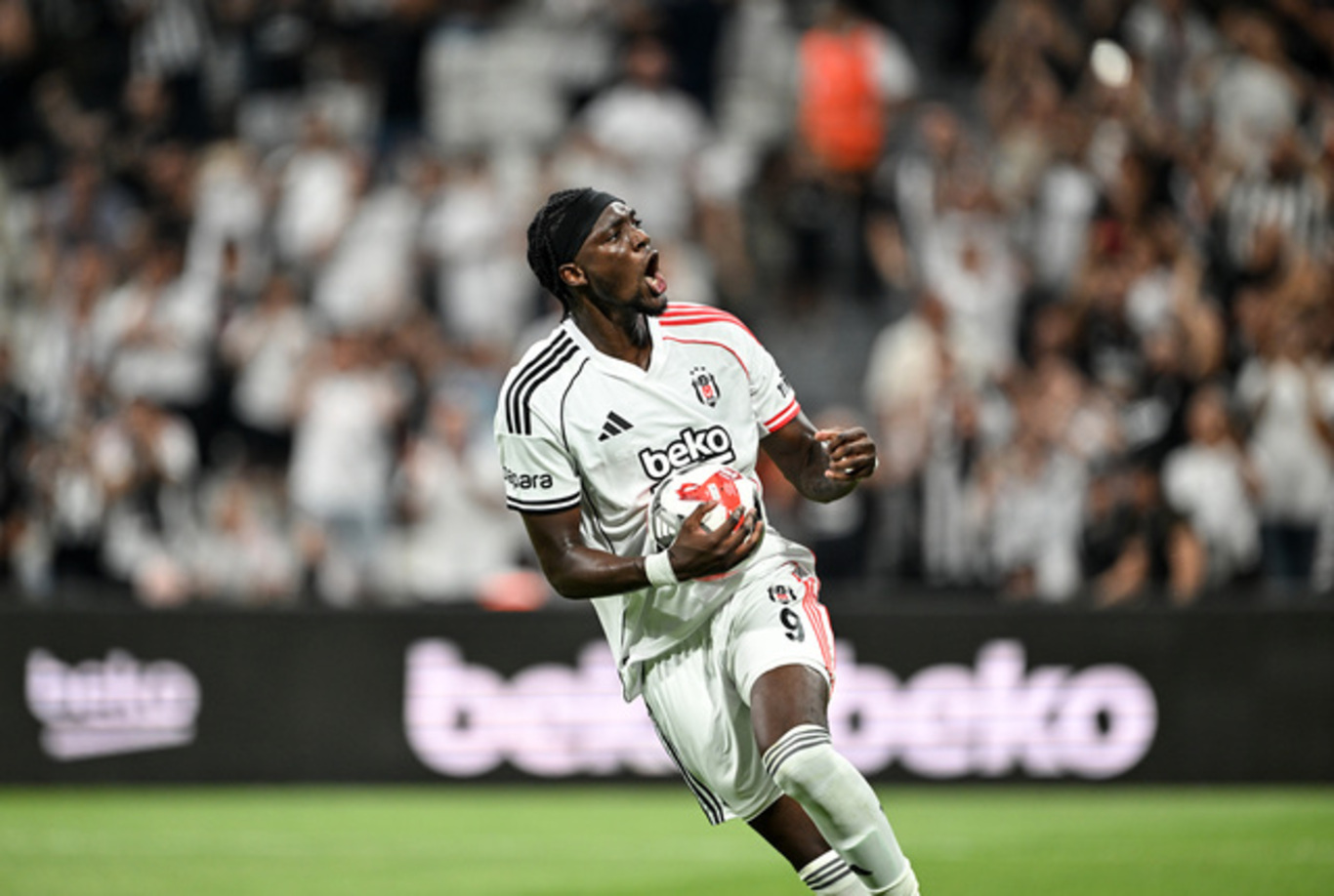 Beşiktaş-St. Patrick's rövanş maçı ne zaman, saat kaçta? Konferans Ligi ...