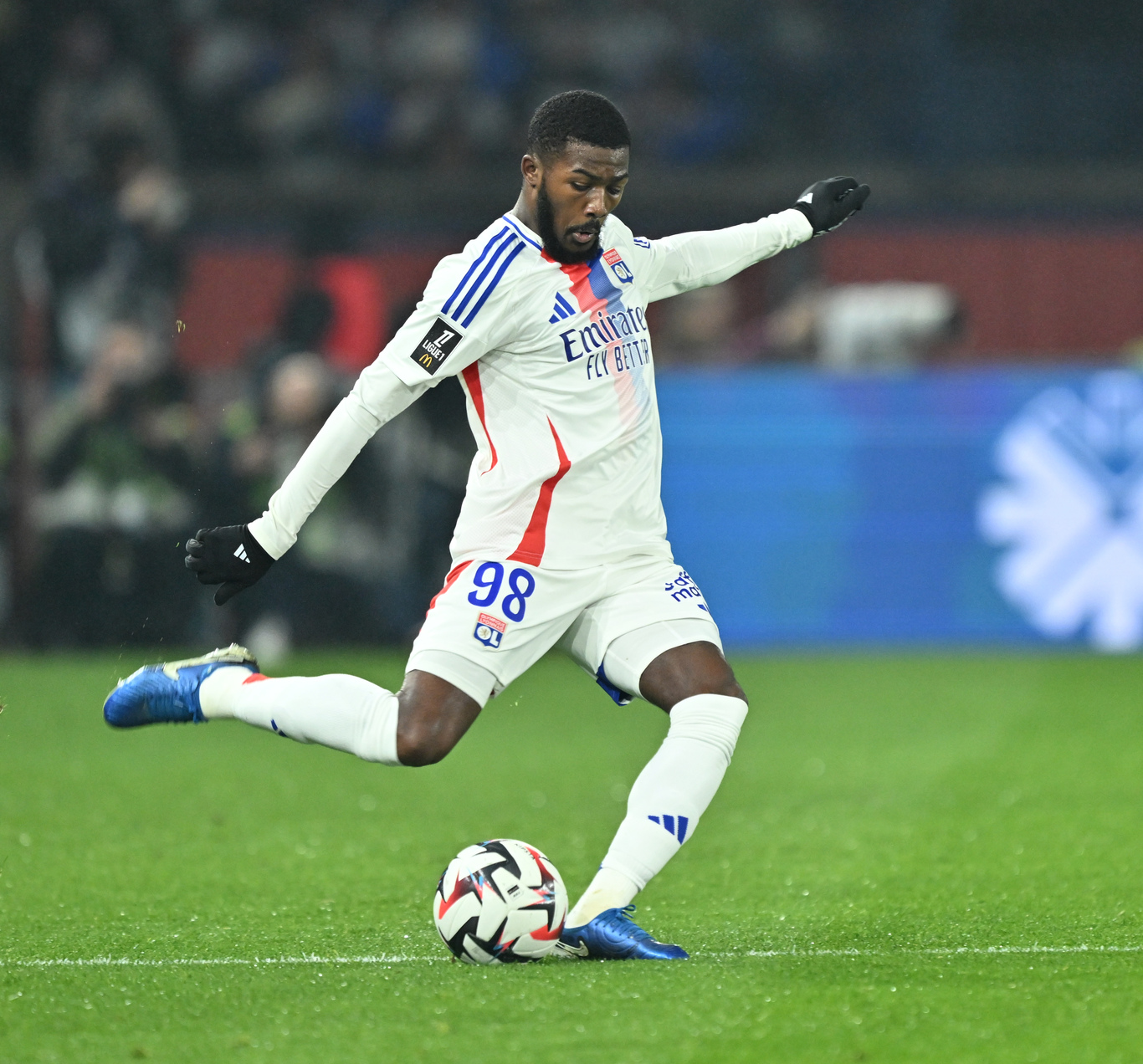 Galatasaray'dan Ainsley Maitland-Niles hamlesi! - Futbol Haberleri