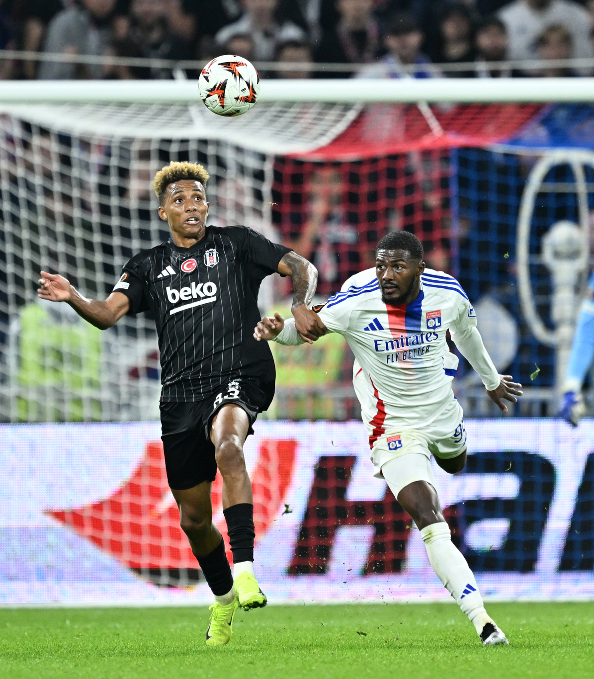 Galatasaray'dan Ainsley Maitland-Niles hamlesi! - Futbol Haberleri
