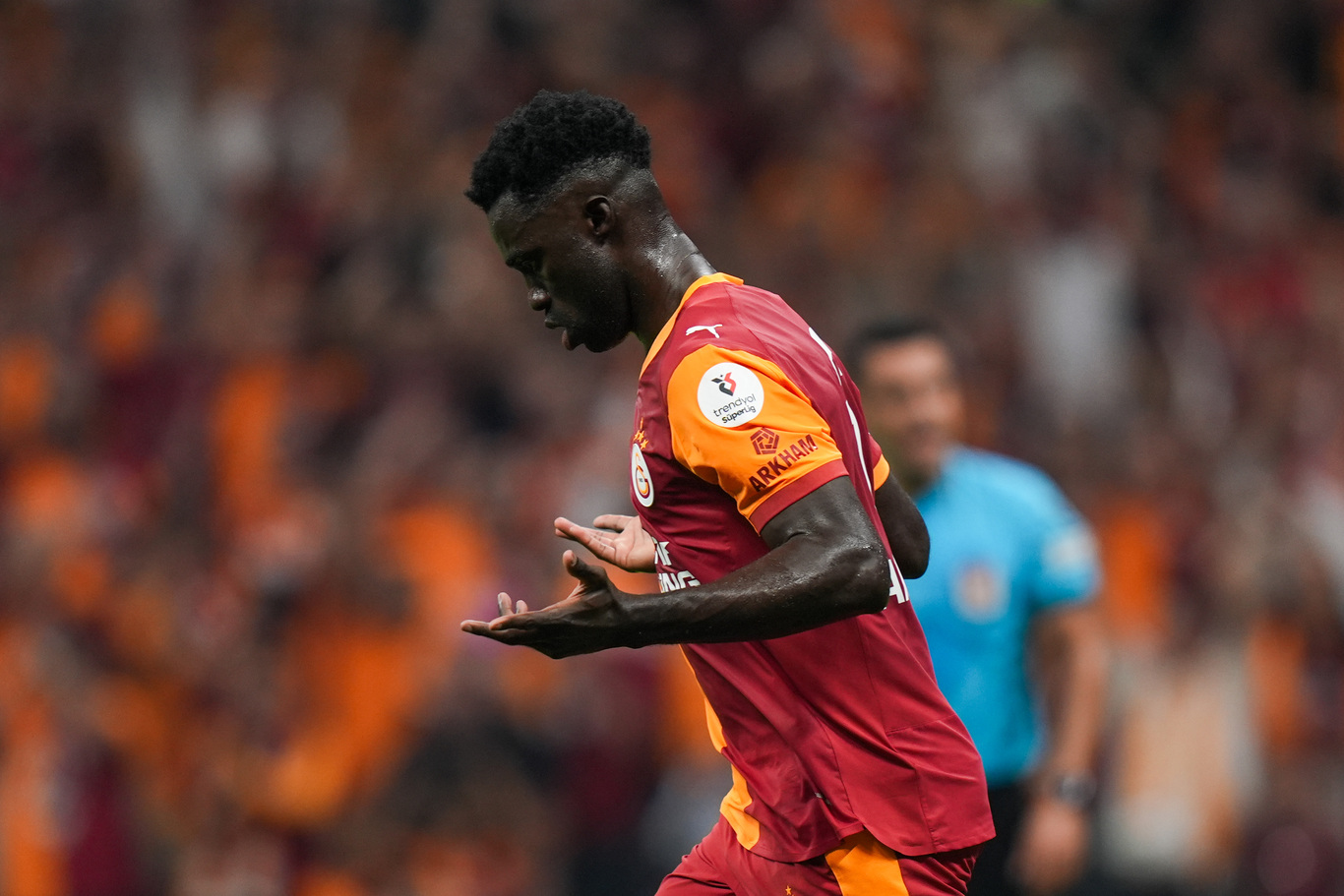 Davin Sanchez, Galatasaray tarihine geçti: 4000. gol! - Galatasaray ...