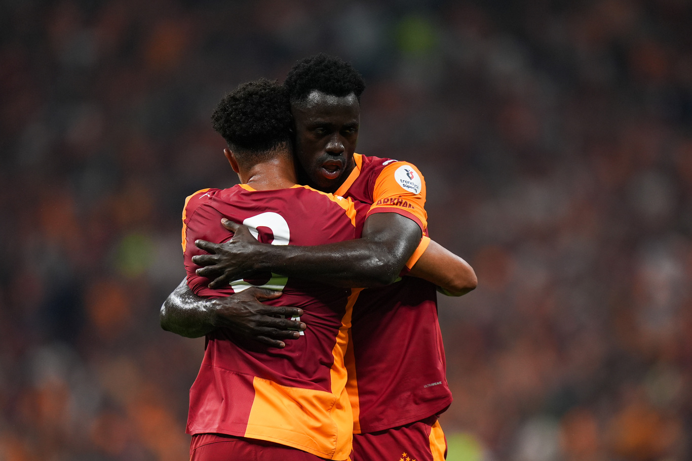 Davin Sanchez, Galatasaray tarihine geçti: 4000. gol! - Galatasaray ...