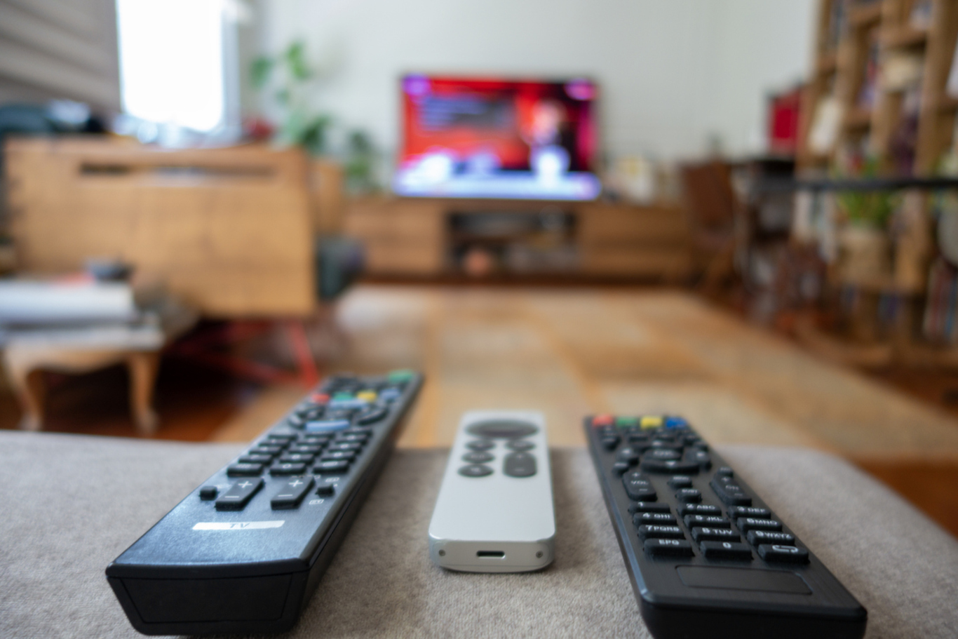 REYTİNG SONUÇLARI 10 EKİM 2025: Kızılcık Şerbeti, Arka Sokaklar, Aşk ve ...