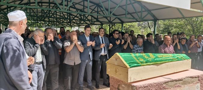 SON DAKİKA: İki vagon arasında trajik son | Elazığ haberleri | Son ...