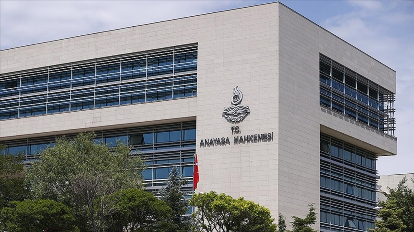 Süresiz nafaka kalktı mı? Süresiz nafaka ne zaman bitecek? Yeni nafaka ...