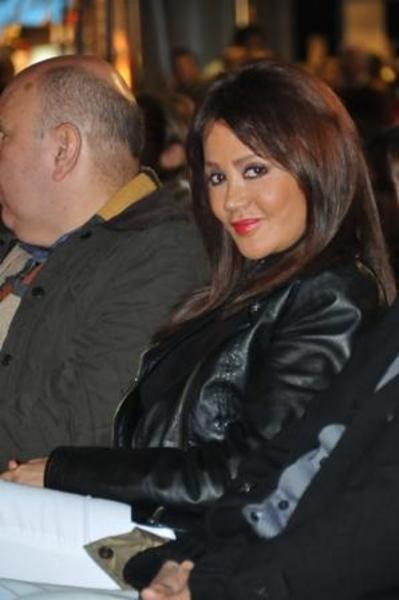 Oya Germen - 1 - Magazin