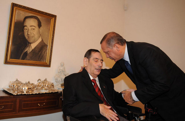 Menderes ailesinin acılarla dolu öyküsü!