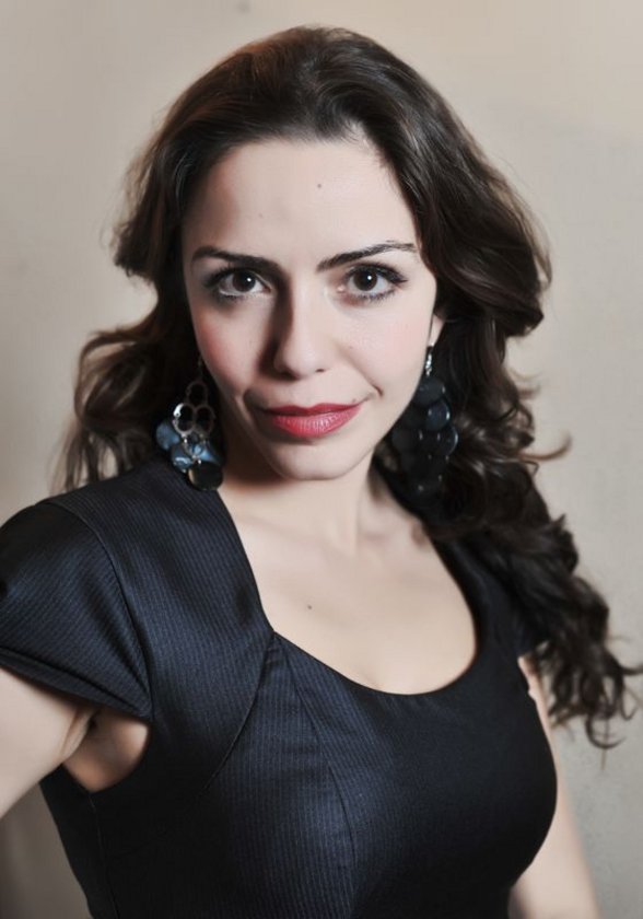 Karolin Fişekçi’den ‘Şizofren’ davası