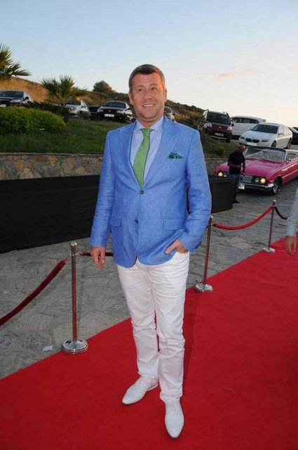 Melek Angun ile evlenen Oktay Kaynarca'nın nikâhı Twitter'a böyle ...