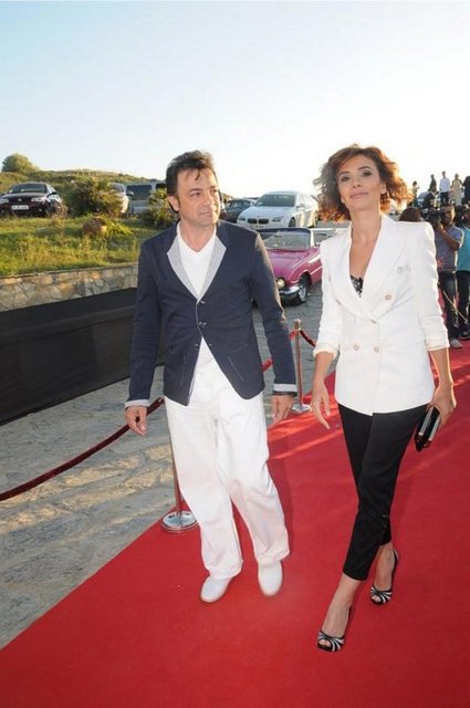 Melek Angun ile evlenen Oktay Kaynarca'nın nikâhı Twitter'a böyle ...