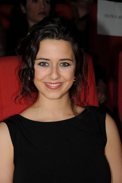 Melis Birkan - 1 - Magazin