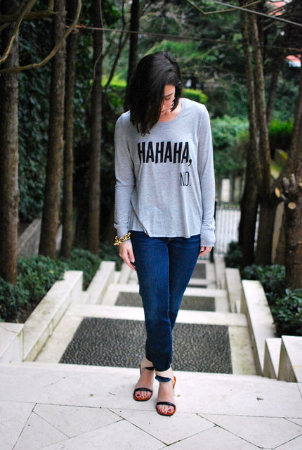 Cemiyet hayatının genç temsilcilerinden Alara Kap, güzelliği ve giyim ...