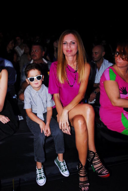 Cemiyet hayatının ünlü isimlerinden Etel Baler, güleryüzlülüğü ...