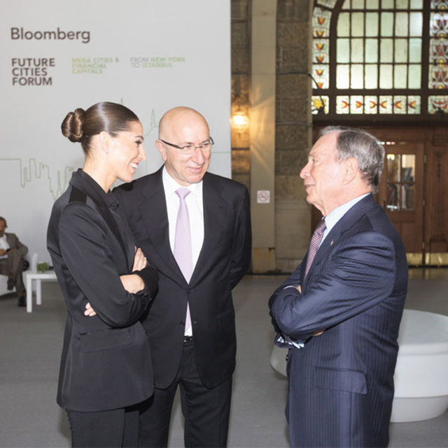 Michael Bloomberg Türkiye'de - Didem Ciner, Turgay Ciner ve Michael ...