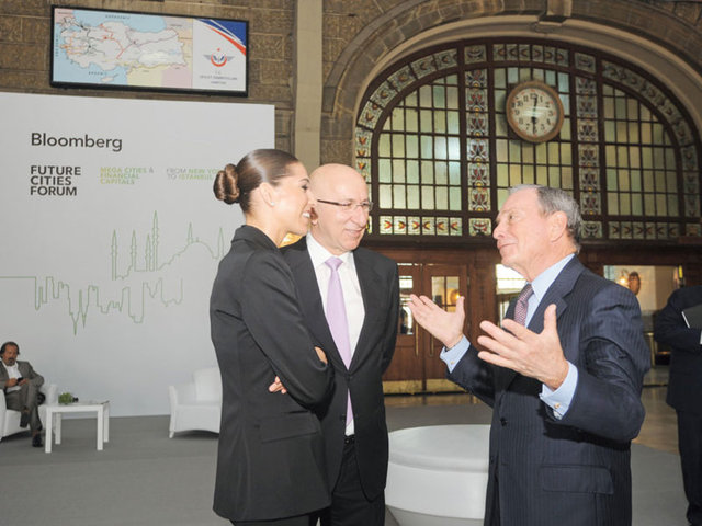 Michael Bloomberg Türkiye'de - Didem Ciner, Turgay Ciner ve Michael ...