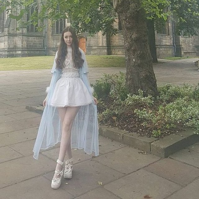 Hannah Gregory vücut yapısıyla görenleri şaşkına çeviriyor - 1 - Magazin