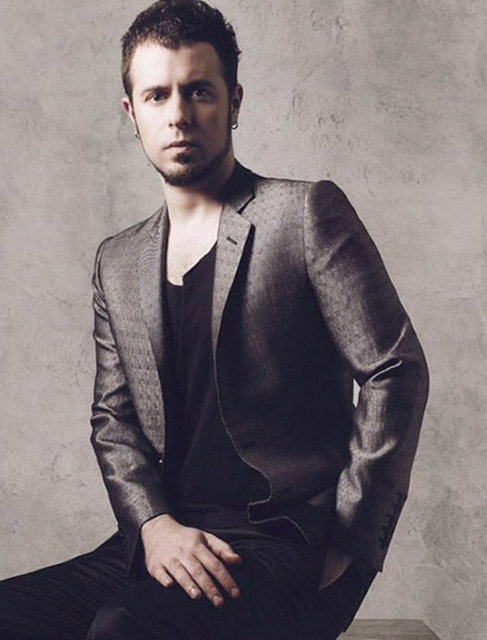 Emre Aydın 1 yılda 15 kilo aldı - 1 - Magazin