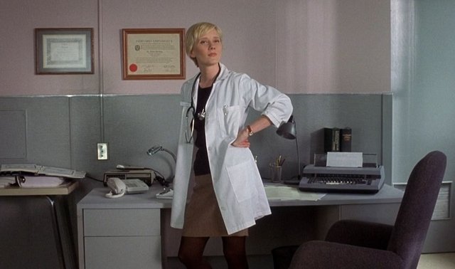 Anne Heche: Tipik bir Hollywood güzeli değilim