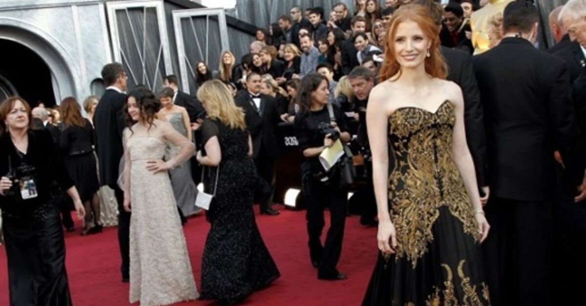 84. Oscar Ödül Töreni'nde hangi ünlü ne giydi?