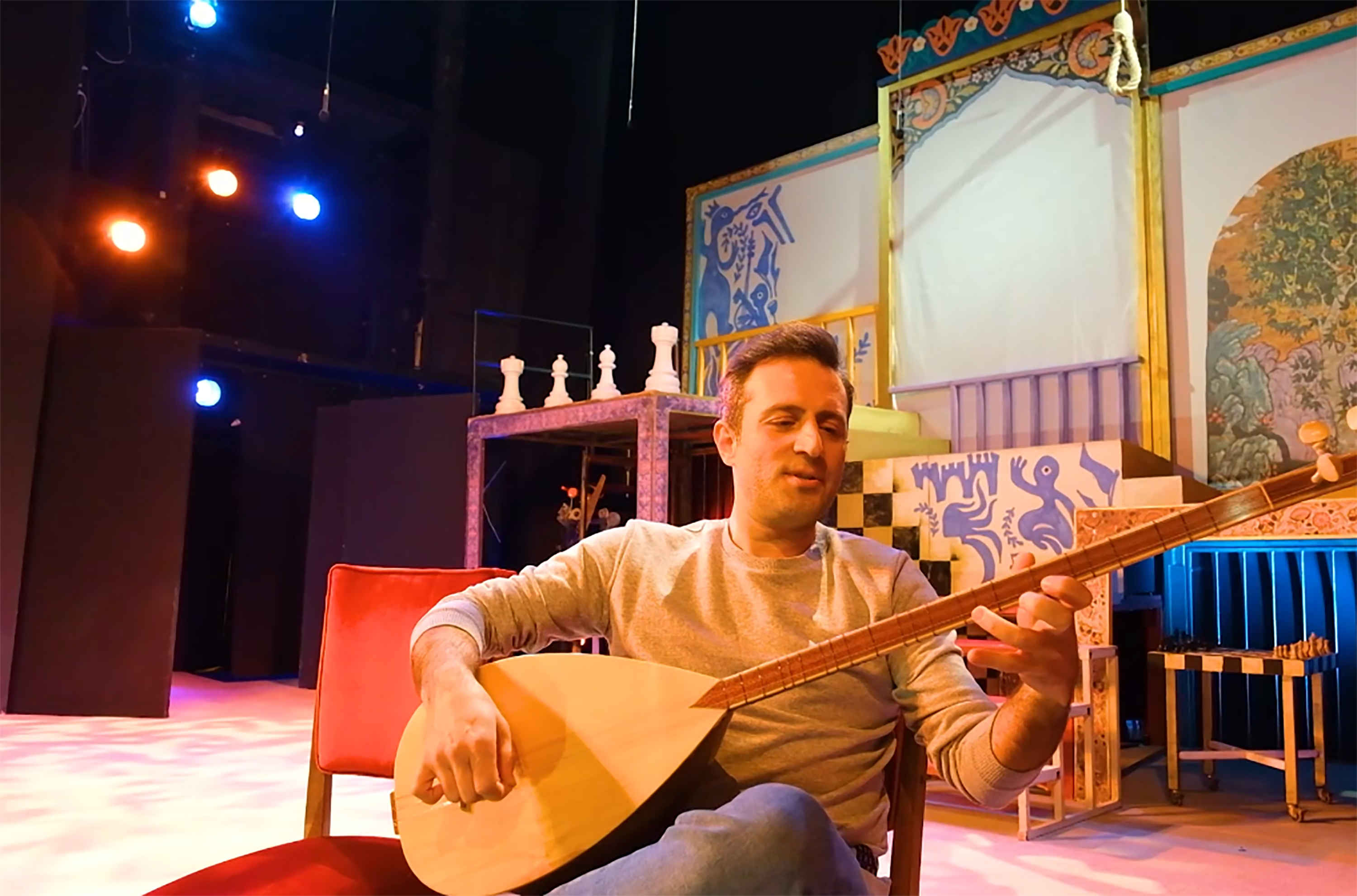 Ferhan Şensoy'un mirası 42 yaşında... Şahları Da Vururlar yeniden sahnede!