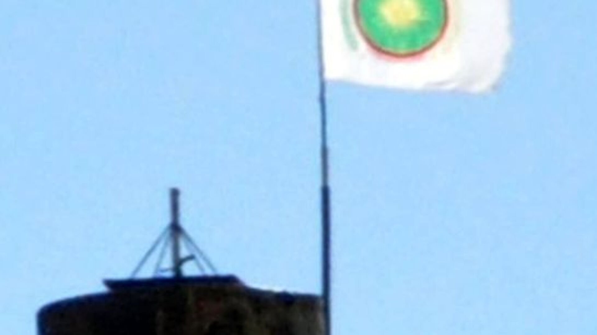 PYD bayrağı indirildi yerine PYD bayrağı indirildi yerine