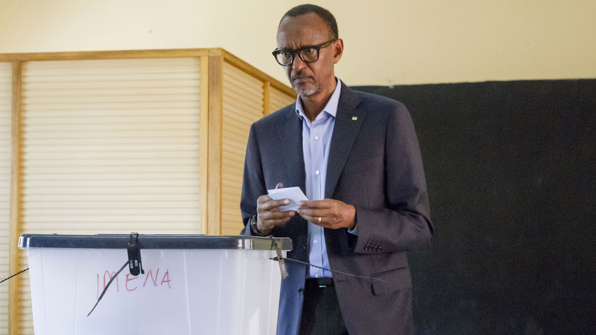 Yüzde 98 oy alan Kagame, Ruanda'da yeniden başkan seçildi!