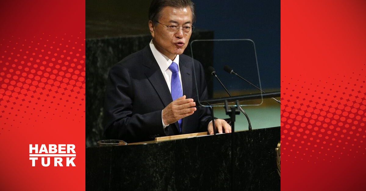 Güney Kore lideri Moon: Kuzey Kore'nin yıkılmasını istemeyiz | Dış Haberler