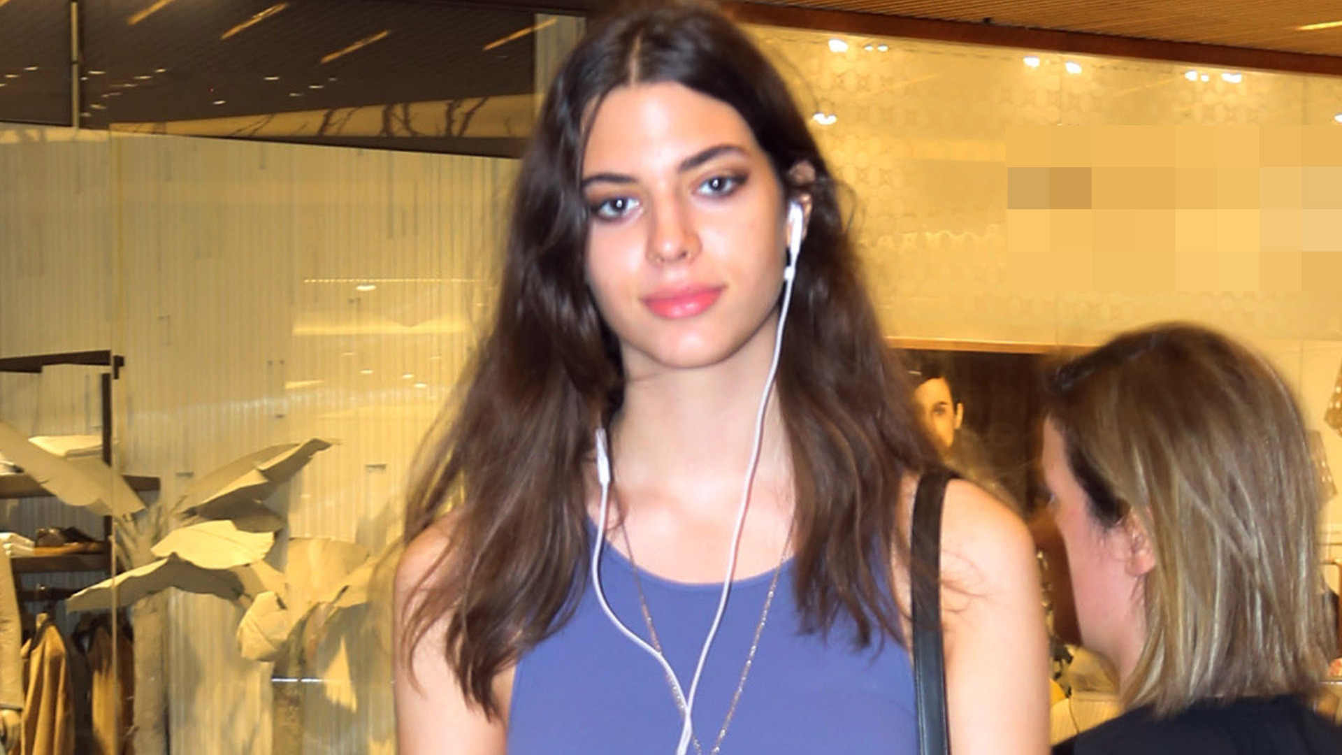 Derin Talu tek başına - Magazin haberleri