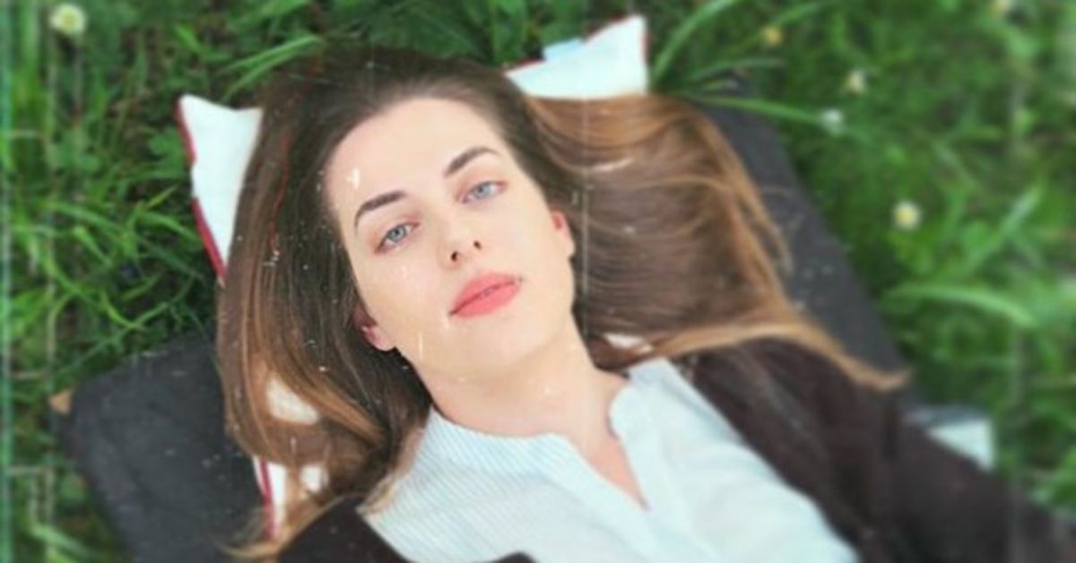 Belfu Benian (Mercan Dağdeviren) kimdir?